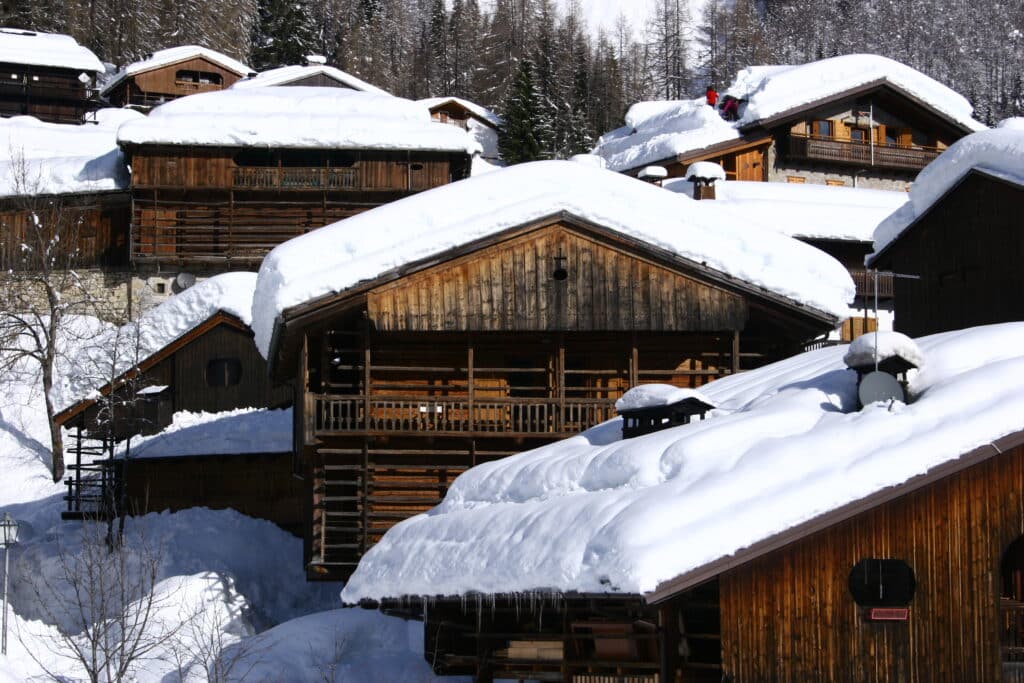 Das malerische Dorf in den Bergen - Sauris Zahre